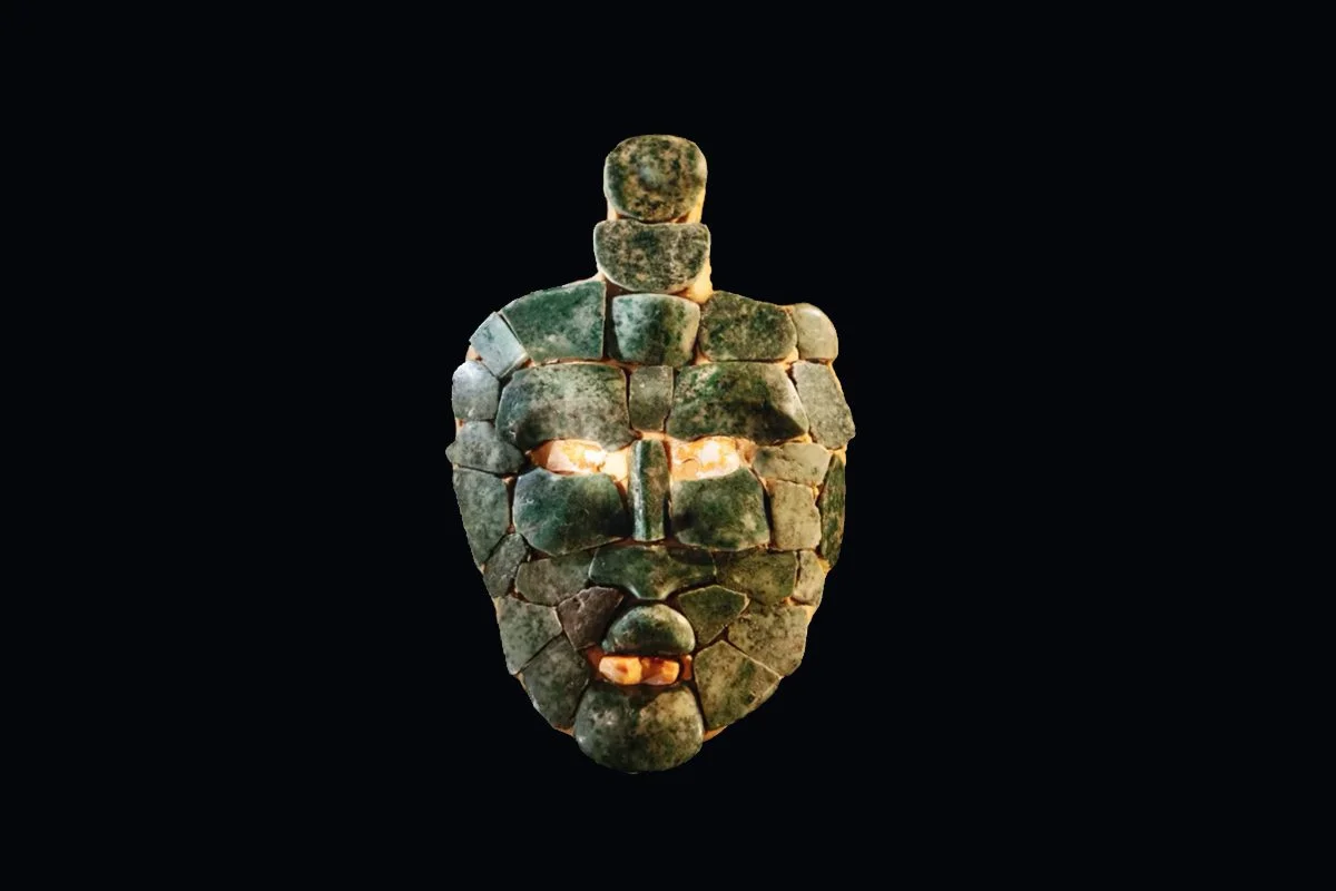 Descubierta una máscara de jade maya en Guatemala | El Reto Histórico